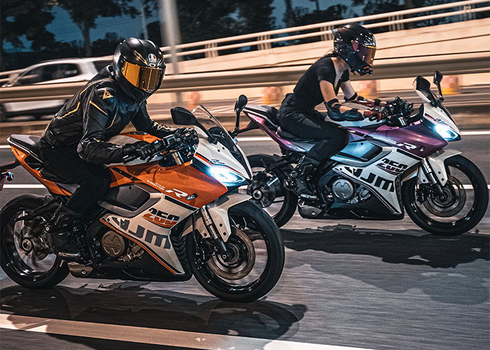 QJMOTOR SRK 250 RS: Moto Deportiva | Rendimiento y Estilo